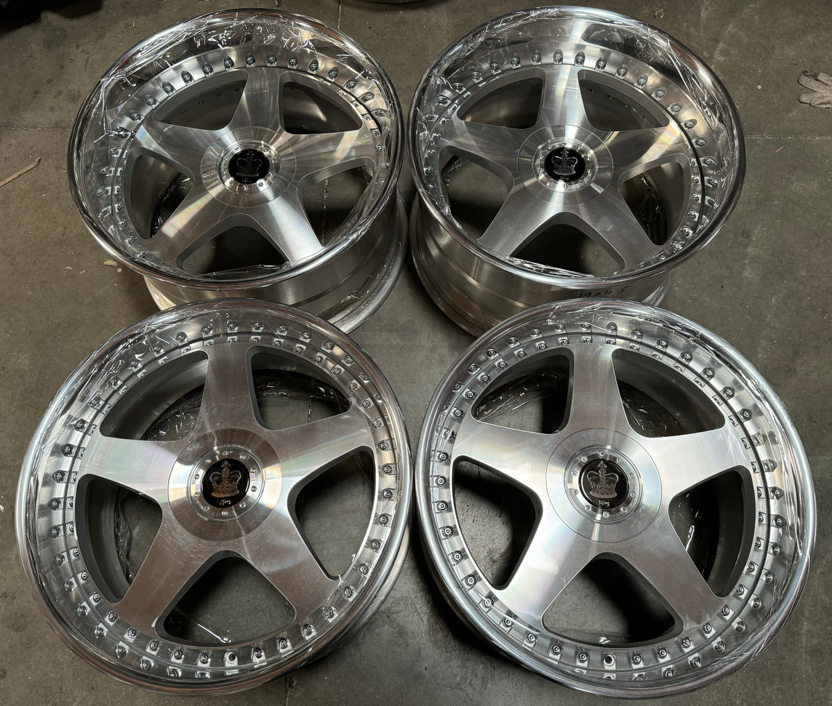 19” GMR King Reverse 5x114.3/120 – VR Wheels